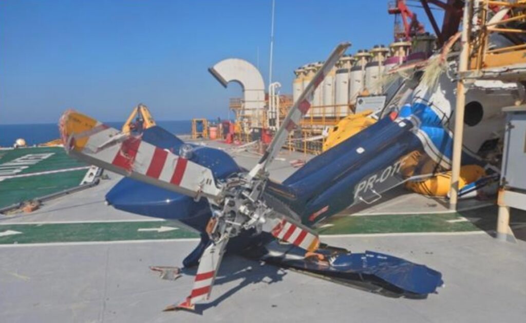 Night Deck Landing Accident While Training off Brazil - Aerossurance